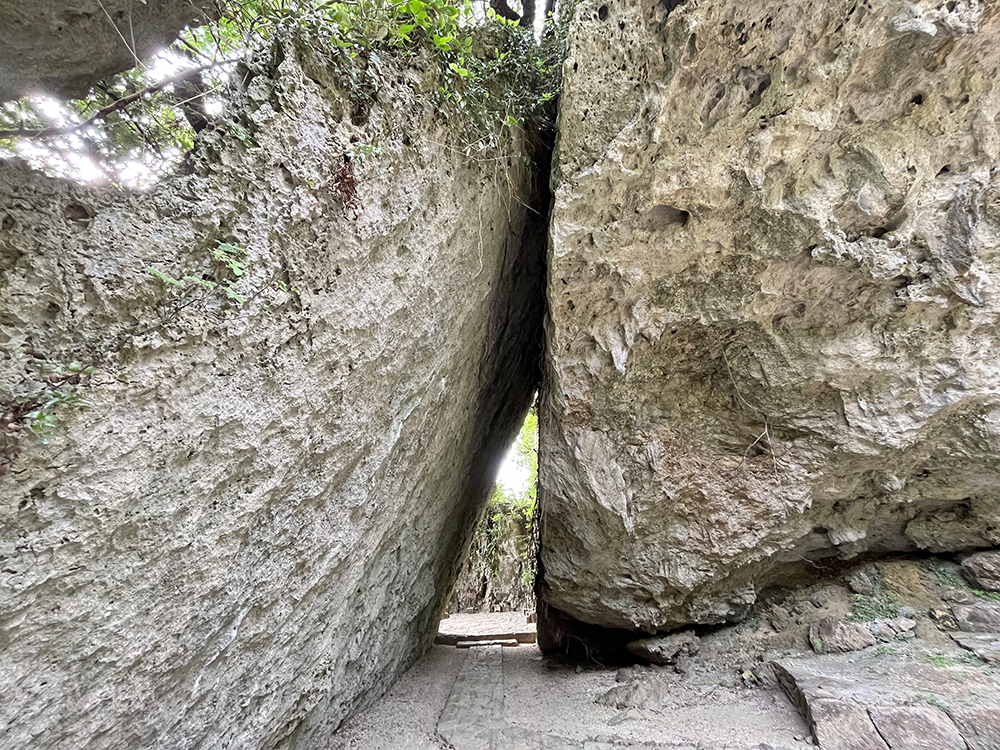 Sefa Utaki, the highest sacred place | Okinawa, good place｜Enjoy 120% ...